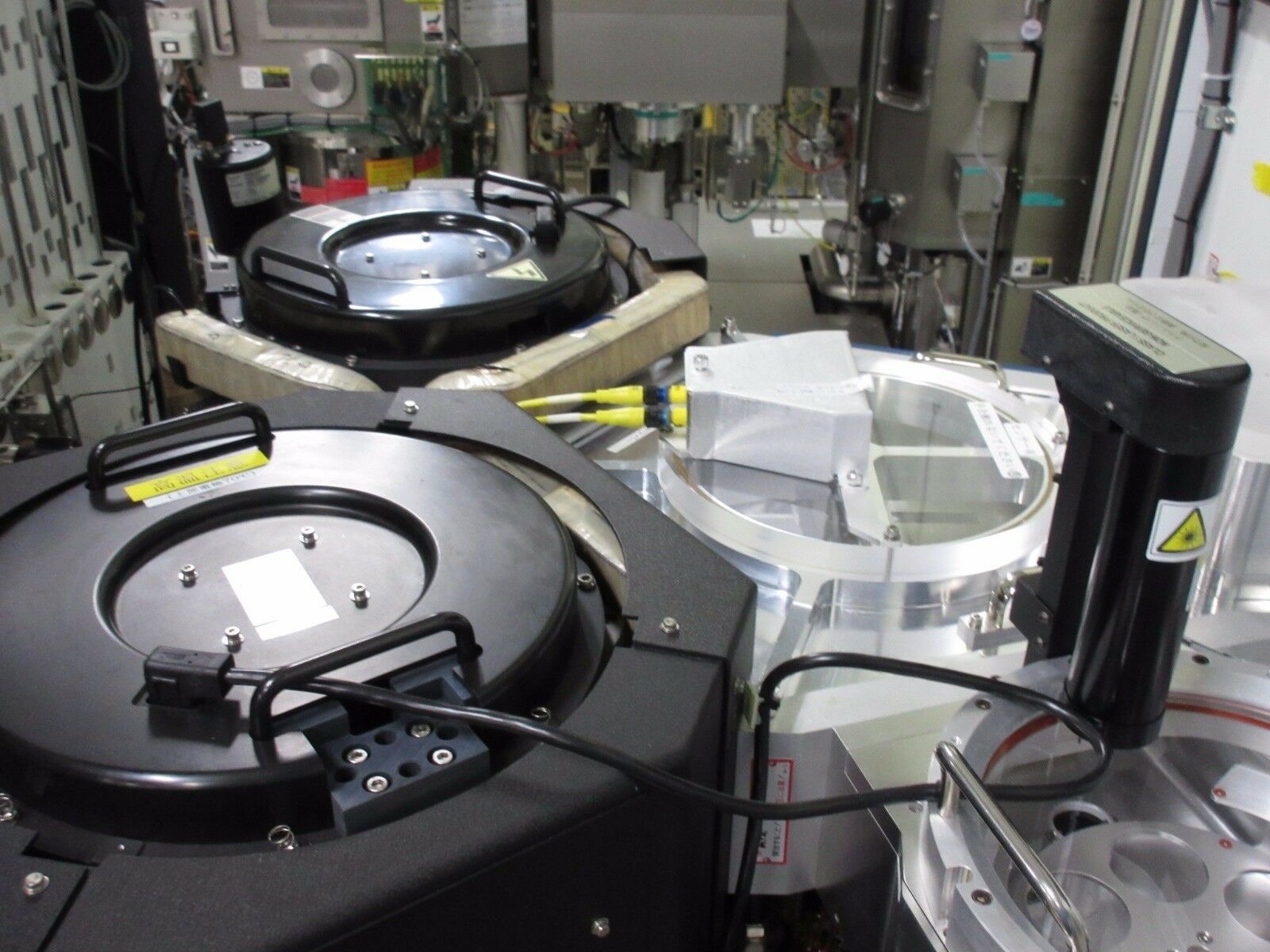 Used APPLIED MATERIALS (AMAT) P5000 CVD for Sale | Moov